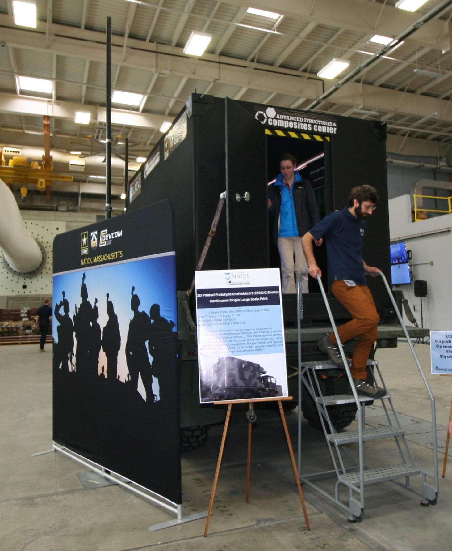 UMaine unveils world’s largest 3D printer | Mainebiz.biz UMaine unveils world’s largest 3D printer | Mainebiz.biz